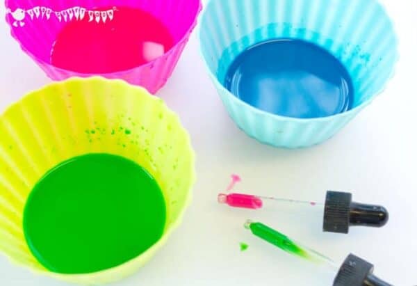 Pipette Drip Painting Hearts - Kids Craft Room