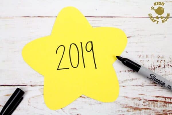 Rocking New Year Paper Plate Craft - Kids Craft Room
