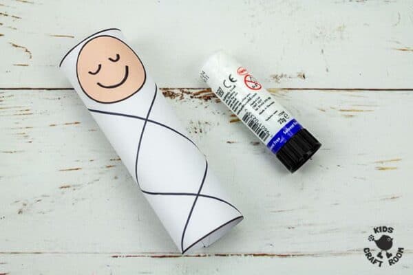 Baby Jesus In A Manger Craft With Free Printable - Kids Craft Room