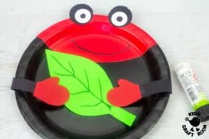 Paper Plate Ladybug Craft - Kids Craft Room