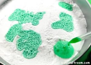 Fizzy Earth Day Science Experiment - Kids Craft Room