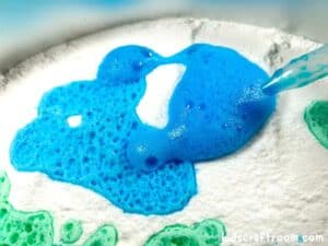 Fizzy Earth Day Science Experiment - Kids Craft Room